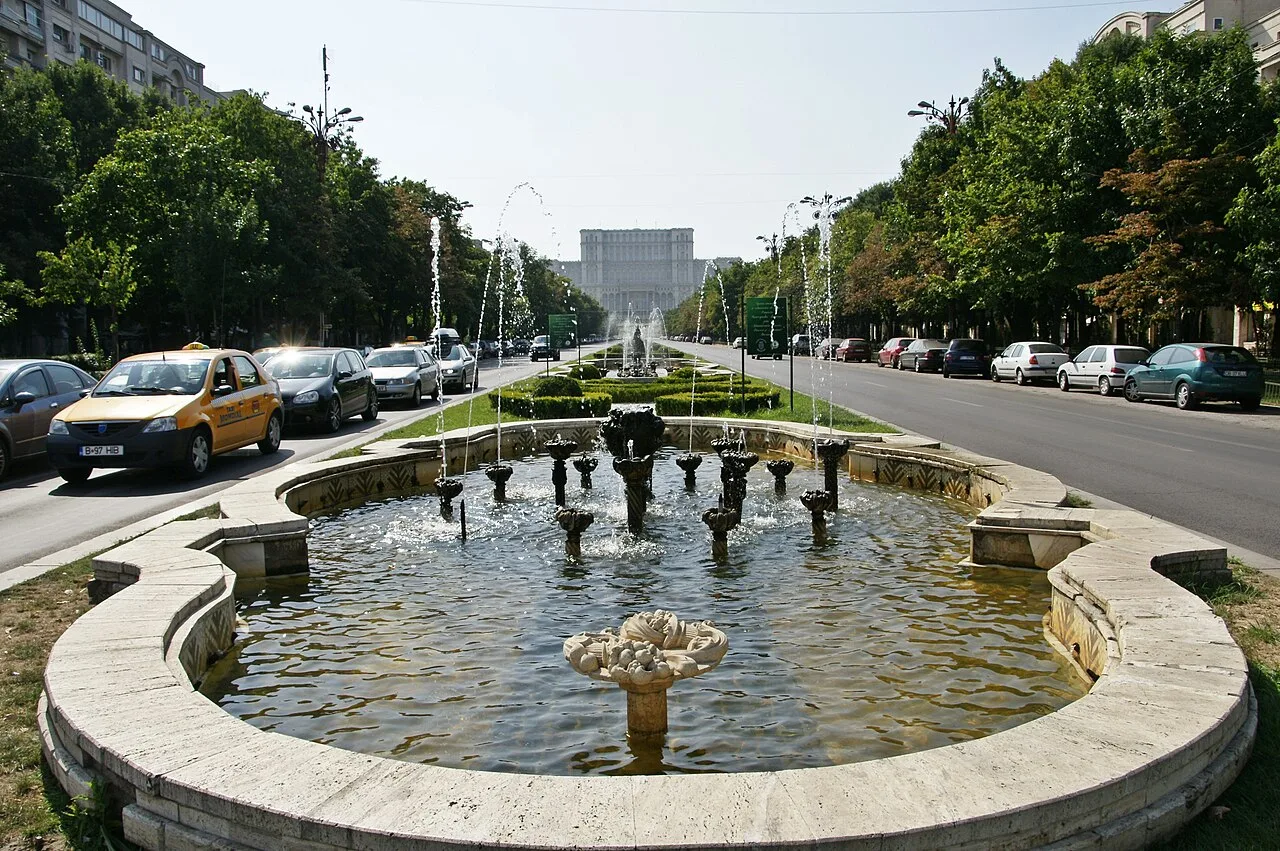 Bucharest Public Transport Tickets & Day Passes Guide